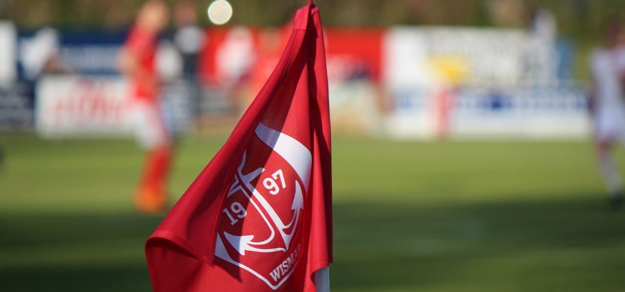 Anker Wismar holt sich mit einem 5:2 Sieg die Tabellenspitze